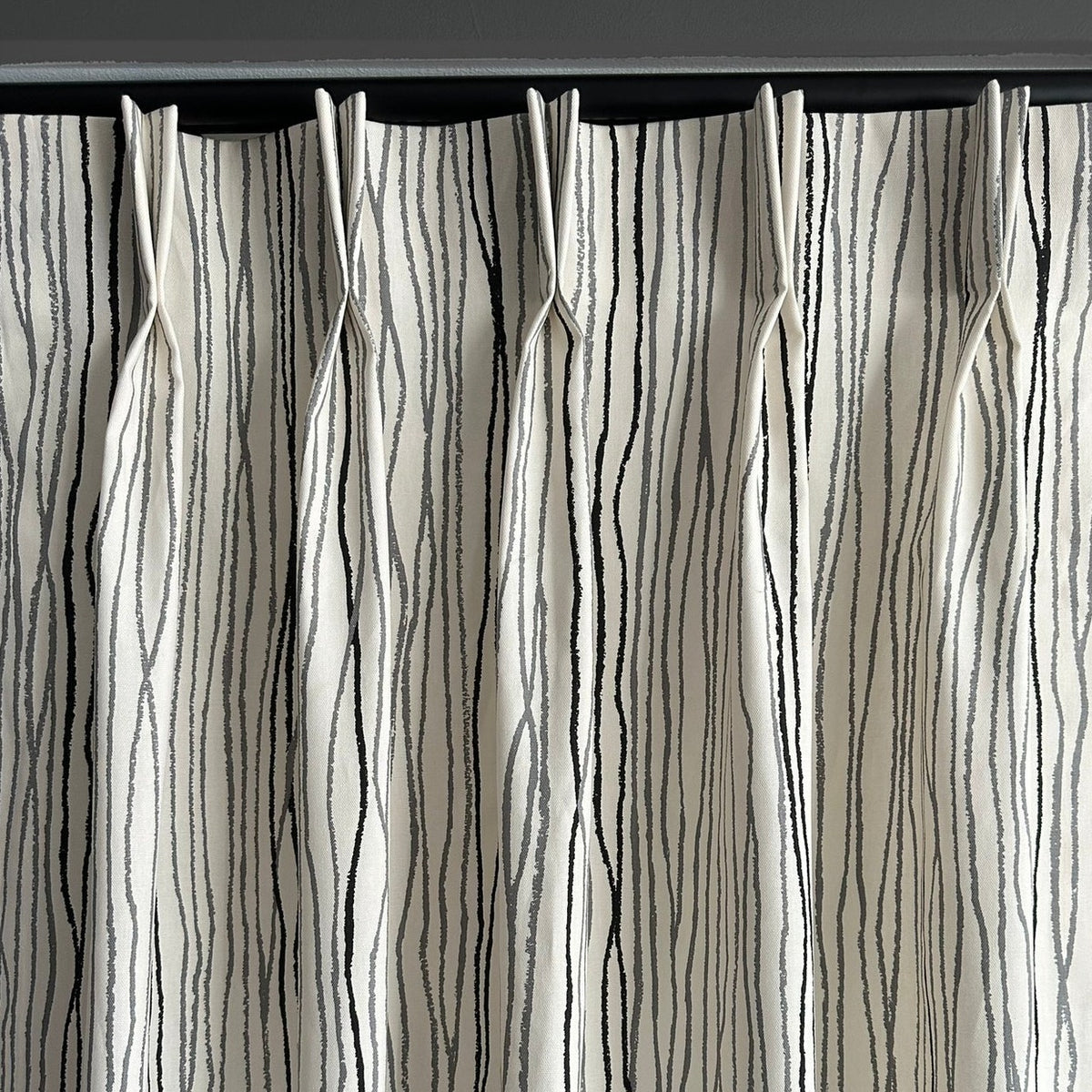 ArtsThread Designer Cotton Striped Print Drapery Panels. – HFDraperyStudio